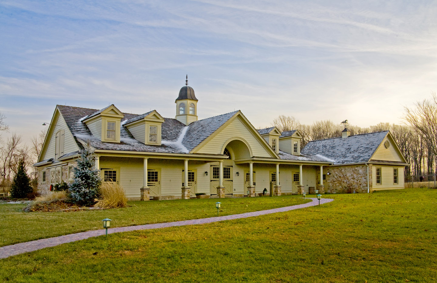 Stone Farmhouse with Stable - worthingtonshagencustombuilder